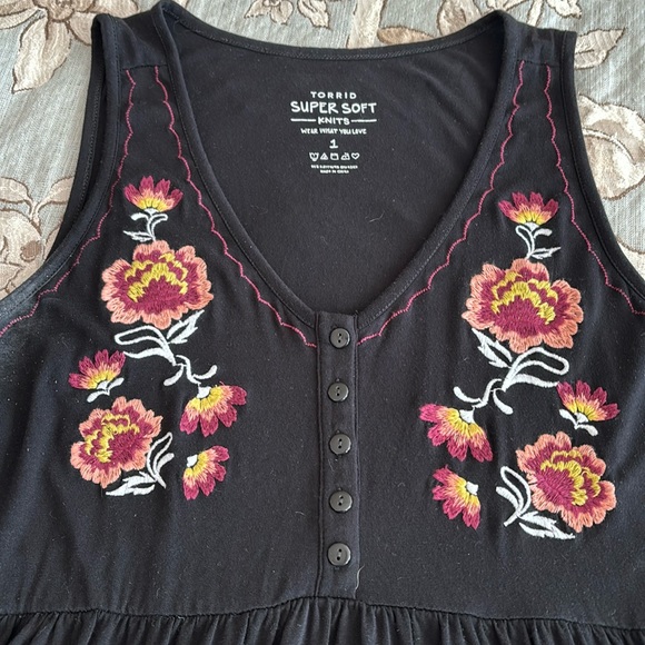 torrid | Tops | Torrid Size Black Embroidered | Poshmark